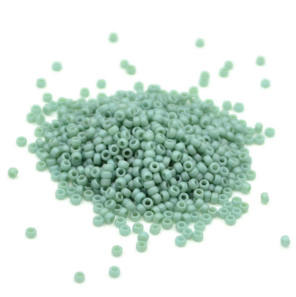 15-2028 Matte Opaque Seafoam Luster - Beadshop.com