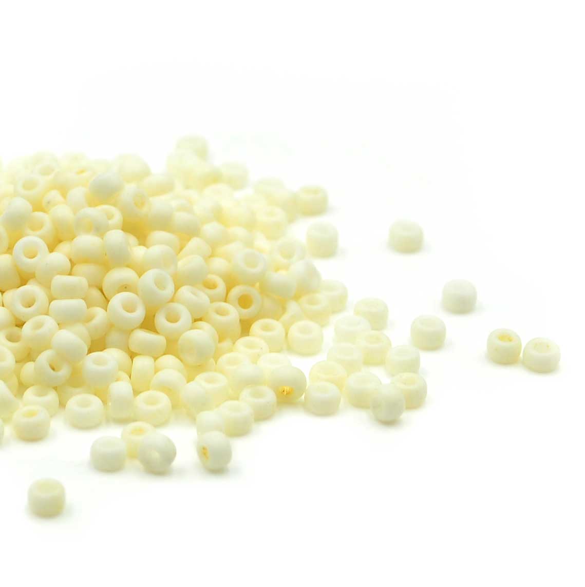 8-2021 Matte Opaque Cream 8/0 – Beadshop.com